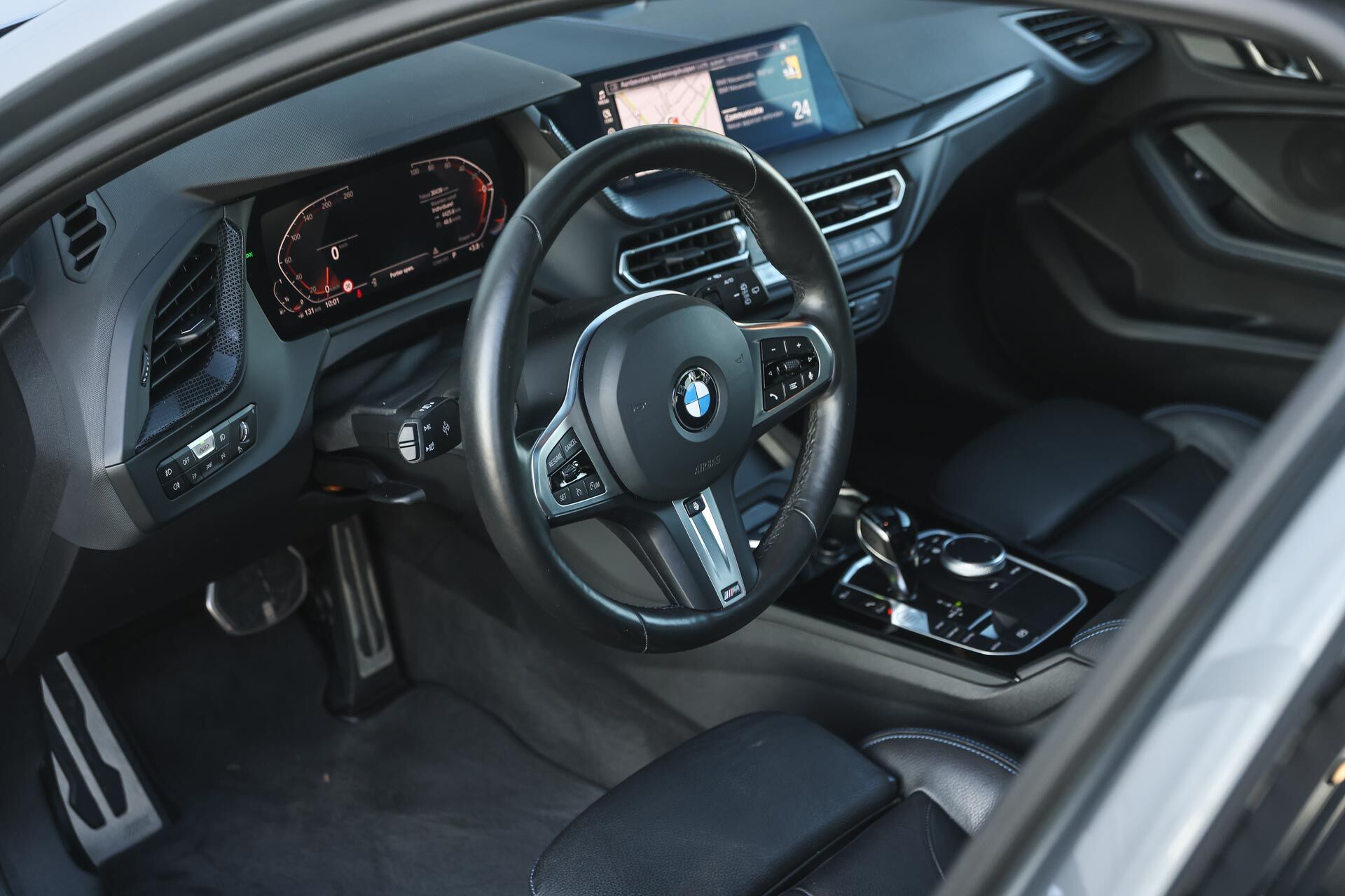 BMW 1 Serie 118i High Executive M Sport Automaat / Panoramadak ...